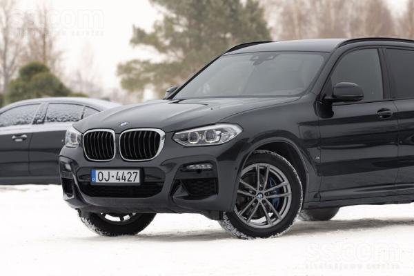 Grey BMW X3 2021 in Jelgava, with an engine capacity of 2.00 L and mileage of 0 thousand km for 24500 €, photo 2 on AUTOMOTO.COM.LV