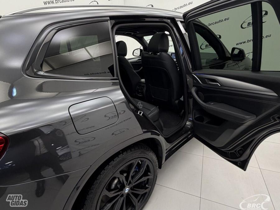 Grey BMW X3 2021 in Avizieniai, with an engine capacity of 3.00 L and mileage of 149 thousand km for 25900 €, photo 14 on AUTOMOTO.COM.LV