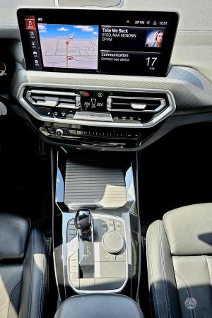 Pelēks BMW X3 2021 Tauragė, ar dzinēja tilpumu 3.00 L un nobraukumu 298 tūkst. km par 25700 €, foto 23 vietnē AUTOMOTO.COM.LV