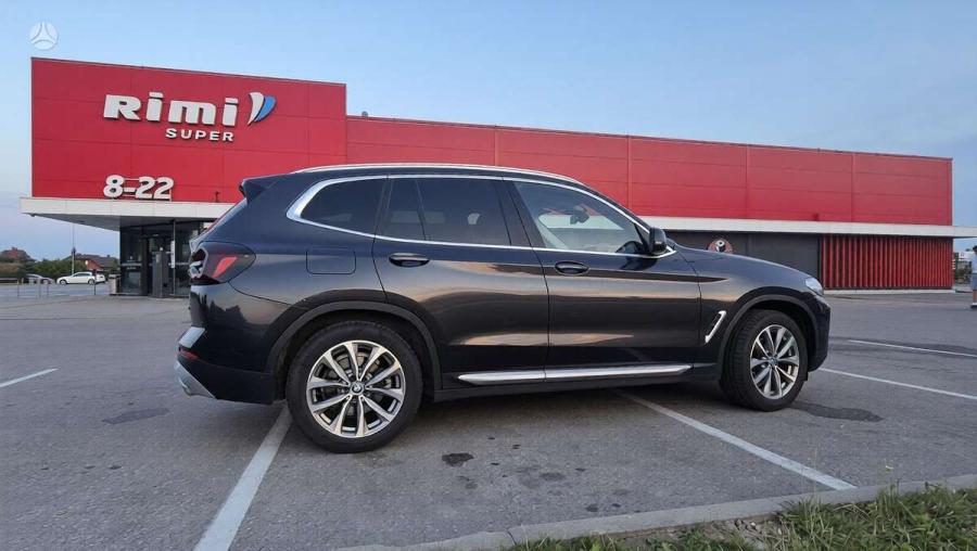 Grey BMW X3 2021 in Klaipeda, with an engine capacity of 1.99 L and mileage of 160 thousand km for 32000 €, photo 3 on AUTOMOTO.COM.LV