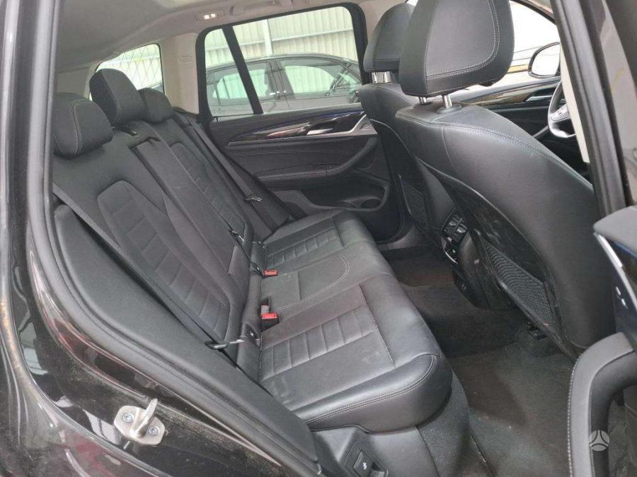 Pelēks BMW X3 2021 Viļņa, ar dzinēja tilpumu 2.00 L un nobraukumu 138 tūkst. km par 26999 €, foto 17 vietnē AUTOMOTO.COM.LV