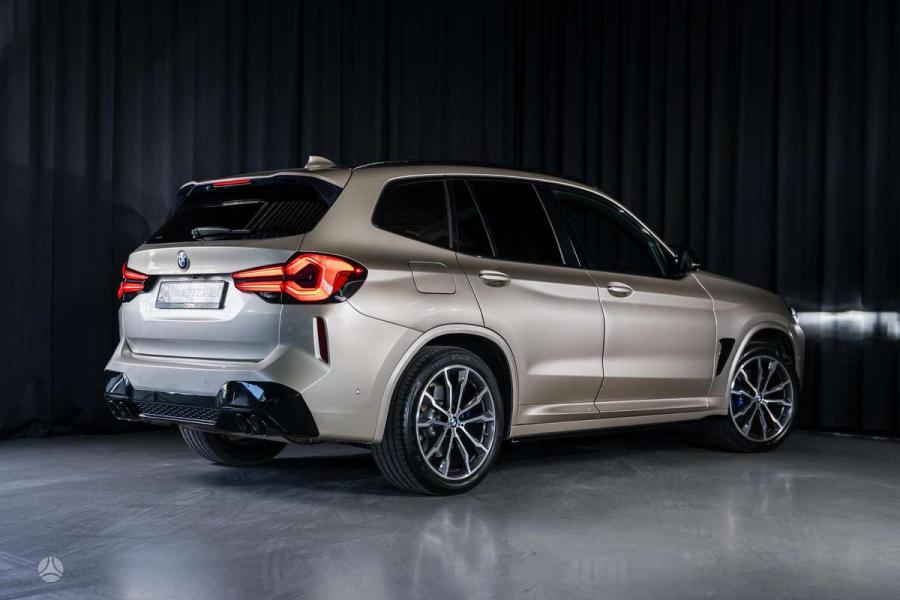Grey BMW X3 2021 in Vilnius, with an engine capacity of 2.00 L and mileage of 41 thousand km for 32500 €, photo 5 on AUTOMOTO.COM.LV