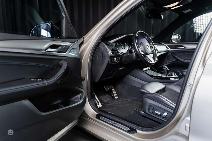 Grey BMW X3 2021 in Vilnius, with an engine capacity of 2.00 L and mileage of 41 thousand km for 32500 €, photo 18 on AUTOMOTO.COM.LV