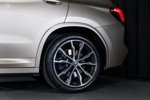 Pelēks BMW X3 2021 Viļņa, ar dzinēja tilpumu 2.00 L un nobraukumu 41 tūkst. km par 29999 €, foto 14 vietnē AUTOMOTO.COM.LV