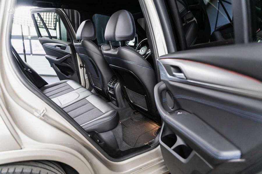 Pelēks BMW X3 2021 Viļņa, ar dzinēja tilpumu 2.00 L un nobraukumu 41 tūkst. km par 29999 €, foto 32 vietnē AUTOMOTO.COM.LV