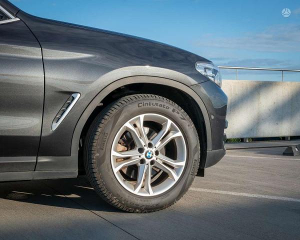 Pelēks BMW X3 2021 Viļņa, ar dzinēja tilpumu 2.00 L un nobraukumu 183 tūkst. km par 19999 €, foto 10 vietnē AUTOMOTO.COM.LV