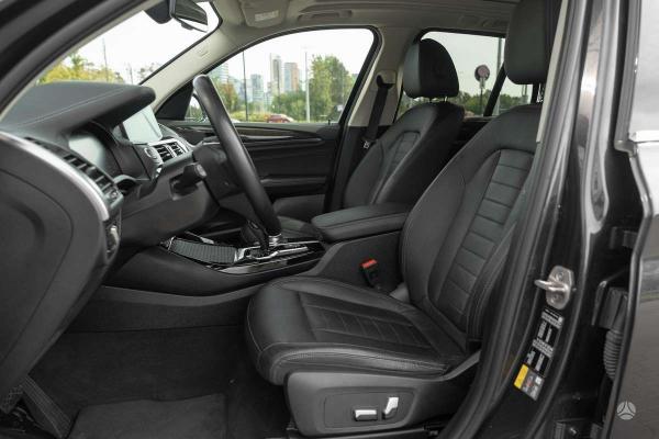 БМВ Х3 2021 в Вильнюс на AUTOMOTO.COM.LV Серый БМВ Х3 2021 в Вильнюс, объемом двигателя 2.00 л и пробегом 138 тыс. км за 28999 €, фото 5 на AUTOMOTO.COM.LV