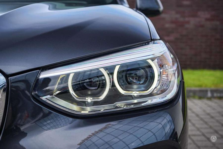 Grey BMW X3 2021 in Marijampole, with an engine capacity of 2.99 L and mileage of 117 thousand km for 31250 €, photo 6 on AUTOMOTO.COM.LV