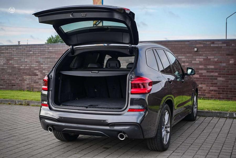 Grey BMW X3 2021 in Marijampole, with an engine capacity of 2.99 L and mileage of 117 thousand km for 31250 €, photo 12 on AUTOMOTO.COM.LV