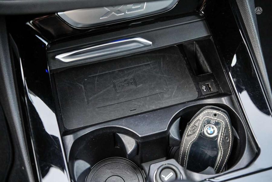 Grey BMW X3 2021 in Marijampole, with an engine capacity of 2.99 L and mileage of 117 thousand km for 31250 €, photo 22 on AUTOMOTO.COM.LV
