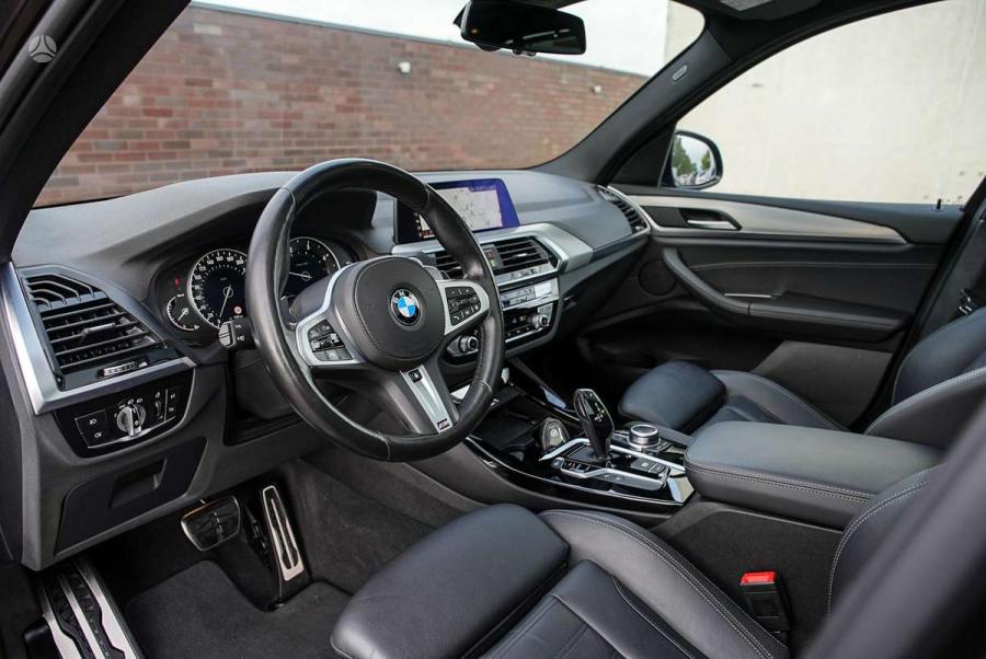 Grey BMW X3 2021 in Marijampole, with an engine capacity of 2.99 L and mileage of 117 thousand km for 31250 €, photo 28 on AUTOMOTO.COM.LV