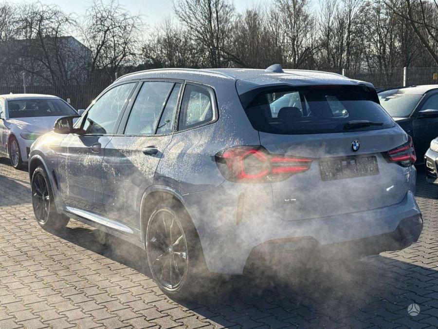 Pelēks BMW X3 2022 Viļņa, ar dzinēja tilpumu 3.00 L un nobraukumu 169 tūkst. km par 42160 €, foto 6 vietnē AUTOMOTO.COM.LV