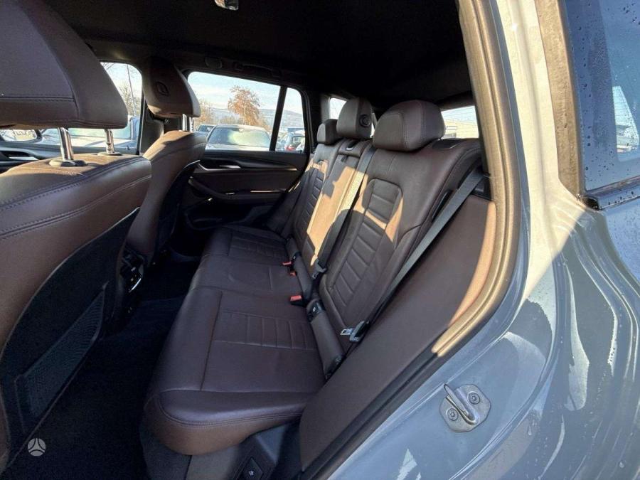 Pelēks BMW X3 2022 Viļņa, ar dzinēja tilpumu 3.00 L un nobraukumu 169 tūkst. km par 42160 €, foto 16 vietnē AUTOMOTO.COM.LV