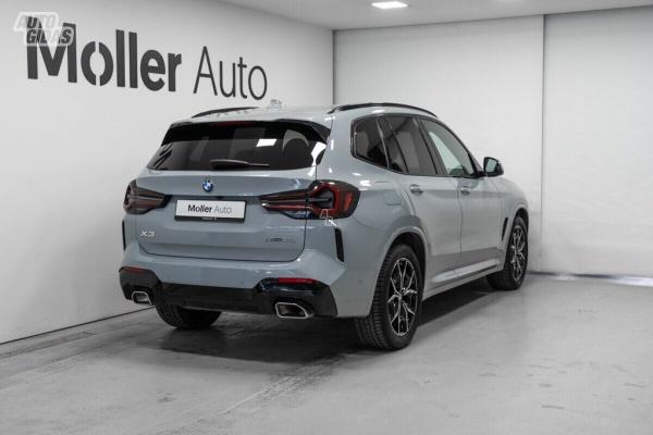 Pelēks BMW X3 2022 Viļņa, ar dzinēja tilpumu 2.00 L un nobraukumu 57 tūkst. km par 41500 €, foto 3 vietnē AUTOMOTO.COM.LV