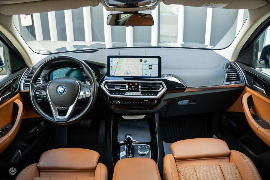 Grey BMW X3 2022 in Vilnius, with an engine capacity of 2.00 L and mileage of 135 thousand km for 33800 €, photo 21 on AUTOMOTO.COM.LV
