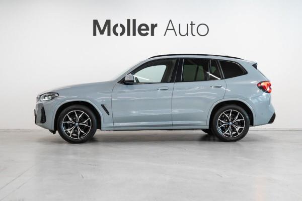 Grey BMW X3 2022 in Vilnius, with an engine capacity of 2.00 L and mileage of 64 thousand km for 38900 €, photo 2 on AUTOMOTO.COM.LV