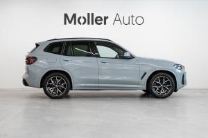 Grey BMW X3 2022 in Vilnius, with an engine capacity of 2.00 L and mileage of 64 thousand km for 38900 €, photo 5 on AUTOMOTO.COM.LV