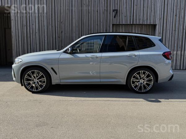 Grey BMW X3 2022 in Riga, with an engine capacity of 2.00 L and mileage of 75 thousand km for 37500 €, photo 4 on AUTOMOTO.COM.LV