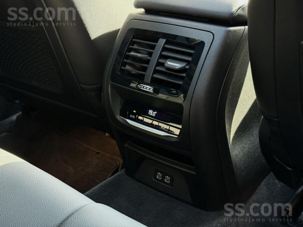 Grey BMW X3 2022 in Riga, with an engine capacity of 2.00 L and mileage of 75 thousand km for 37500 €, photo 10 on AUTOMOTO.COM.LV