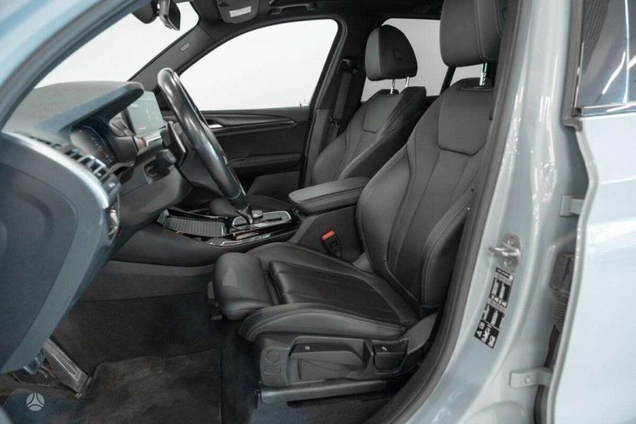 Pelēks BMW X3 2022 Viļņa, ar dzinēja tilpumu 2.00 L un nobraukumu 64 tūkst. km par 38900 €, foto 8 vietnē AUTOMOTO.COM.LV