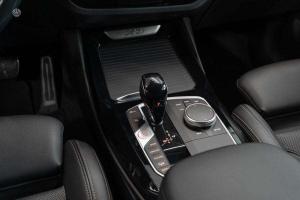 Pelēks BMW X3 2022 Viļņa, ar dzinēja tilpumu 2.00 L un nobraukumu 64 tūkst. km par 38900 €, foto 19 vietnē AUTOMOTO.COM.LV