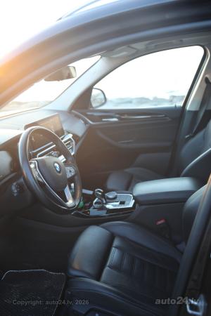 Pelēks BMW X3 2022 Tallina, ar dzinēja tilpumu 3.00 L un nobraukumu 60 tūkst. km par 45000 €, foto 14 vietnē AUTOMOTO.COM.LV