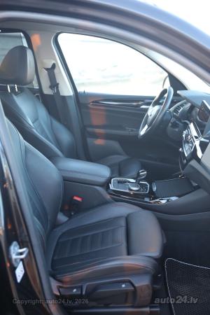 Pelēks BMW X3 2022 Tallina, ar dzinēja tilpumu 3.00 L un nobraukumu 60 tūkst. km par 45000 €, foto 16 vietnē AUTOMOTO.COM.LV