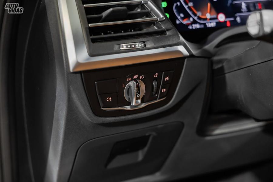 Pelēks BMW X3 2022 Viļņa, ar dzinēja tilpumu 2.00 L un nobraukumu 57 tūkst. km par 39991 €, foto 16 vietnē AUTOMOTO.COM.LV