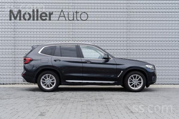 BMW X3 2022 in Riga on AUTOMOTO.COM.LV Grey BMW X3 2022 in Riga, with an engine capacity of 2.00 L and mileage of 97 thousand km for 31900 €, photo 6 on AUTOMOTO.COM.LV