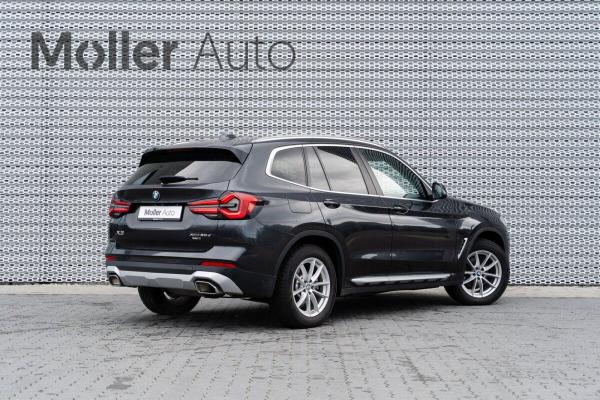 BMW X3 2022 in Marupe on AUTOMOTO.COM.LV Grey BMW X3 2022 in Marupe, with an engine capacity of 2.00 L and mileage of 97 thousand km for 31900 €, photo 5 on AUTOMOTO.COM.LV