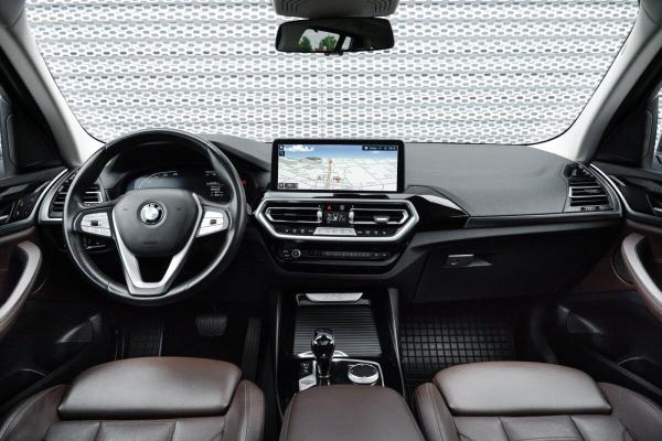 BMW X3 2022 in Marupe on AUTOMOTO.COM.LV Grey BMW X3 2022 in Marupe, with an engine capacity of 2.00 L and mileage of 97 thousand km for 31900 €, photo 7 on AUTOMOTO.COM.LV