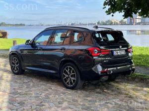 Pelēks BMW X3 2022 Rīga, ar dzinēja tilpumu 3.00 L un nobraukumu 136 tūkst. km par 30900 €, foto 4 vietnē AUTOMOTO.COM.LV