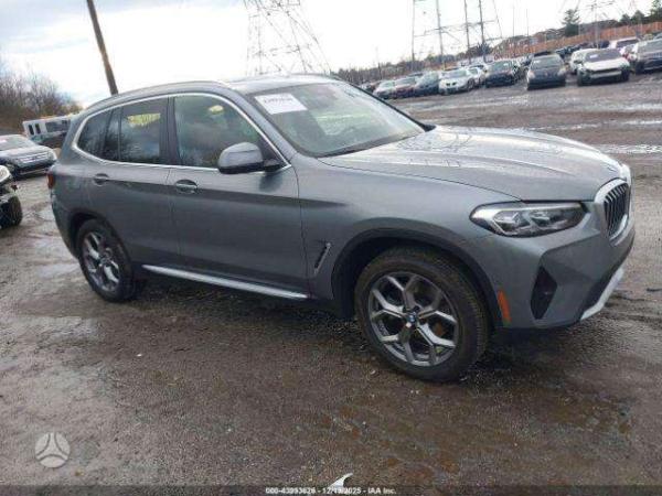 Grey BMW X3 2023 in Klaipeda, with an engine capacity of 2.00 L and mileage of 33 thousand km for 17600 €, photo 1 on AUTOMOTO.COM.LV