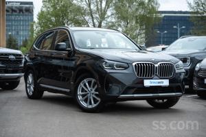 Grey BMW X3 2023 in Riga, with an engine capacity of 2.00 L and mileage of 112 thousand km for 34990 €, photo 4 on AUTOMOTO.COM.LV