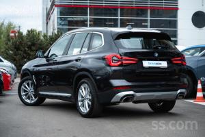 Grey BMW X3 2023 in Riga, with an engine capacity of 2.00 L and mileage of 112 thousand km for 34990 €, photo 5 on AUTOMOTO.COM.LV