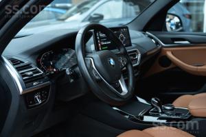 Grey BMW X3 2023 in Riga, with an engine capacity of 2.00 L and mileage of 112 thousand km for 34990 €, photo 22 on AUTOMOTO.COM.LV
