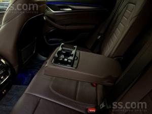 Grey BMW X3 2023 in Riga, with an engine capacity of 2.00 L and mileage of 159 thousand km for 34850 €, photo 12 on AUTOMOTO.COM.LV