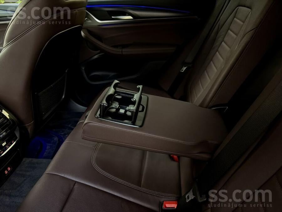 Grey BMW X3 2023 in Riga, with an engine capacity of 2.00 L and mileage of 159 thousand km for 34850 €, photo 12 on AUTOMOTO.COM.LV