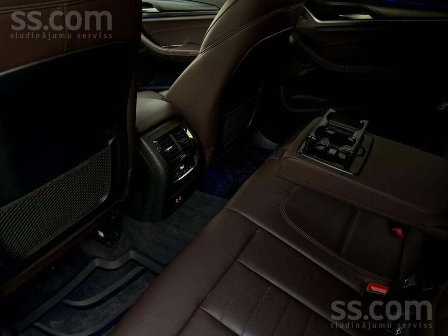 Grey BMW X3 2023 in Riga, with an engine capacity of 2.00 L and mileage of 159 thousand km for 34850 €, photo 14 on AUTOMOTO.COM.LV