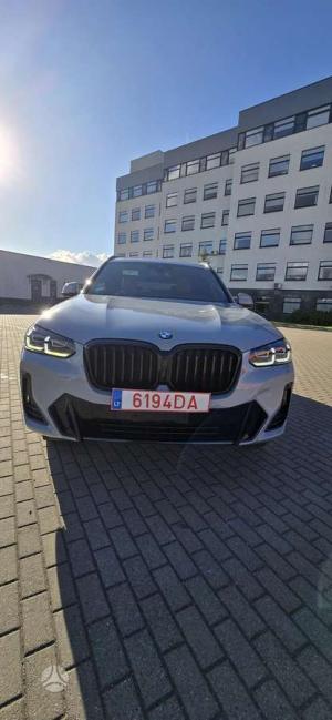 Pelēks BMW X3 2023 Viļņa, ar dzinēja tilpumu 2.00 L un nobraukumu 43 tūkst. km par 41600 €, foto  vietnē AUTOMOTO.COM.LV