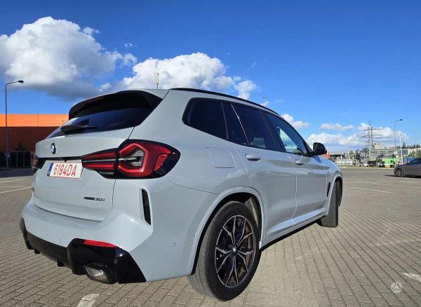 Pelēks BMW X3 2023 Viļņa, ar dzinēja tilpumu 2.00 L un nobraukumu 43 tūkst. km par 41600 €, foto 7 vietnē AUTOMOTO.COM.LV