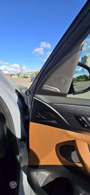 Pelēks BMW X3 2023 Viļņa, ar dzinēja tilpumu 2.00 L un nobraukumu 43 tūkst. km par 41600 €, foto 15 vietnē AUTOMOTO.COM.LV