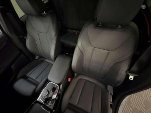 Pelēks BMW X3 2023 Marijampole, ar dzinēja tilpumu 2.00 L un nobraukumu 209 tūkst. km par 31999 €, foto 6 vietnē AUTOMOTO.COM.LV