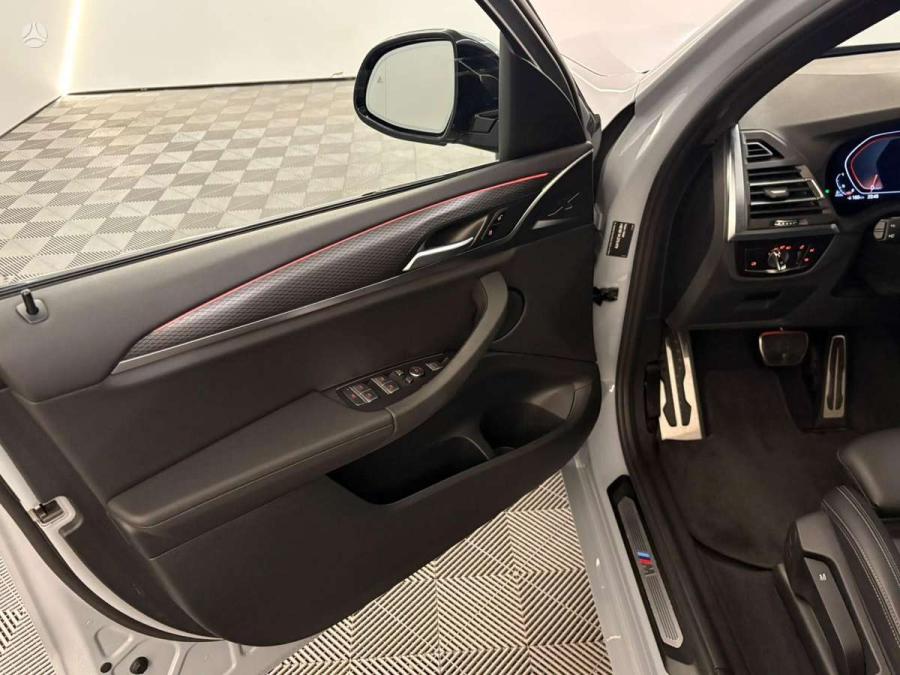 Pelēks BMW X3 2023 Marijampole, ar dzinēja tilpumu 2.00 L un nobraukumu 209 tūkst. km par 31999 €, foto 17 vietnē AUTOMOTO.COM.LV