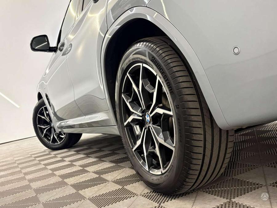 Pelēks BMW X3 2023 Marijampole, ar dzinēja tilpumu 2.00 L un nobraukumu 209 tūkst. km par 31450 €, foto 13 vietnē AUTOMOTO.COM.LV