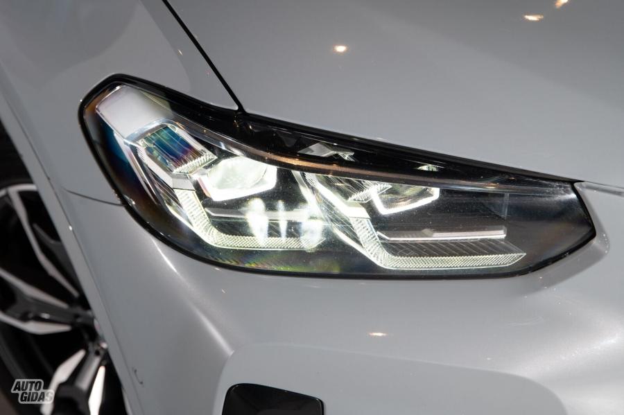 Grey BMW X3 2023 in Kaunas, with an engine capacity of 2.00 L and mileage of 117 thousand km for 41751 €, photo 5 on AUTOMOTO.COM.LV