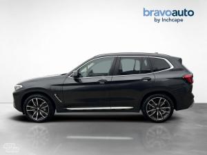 Grey BMW X3 2023 in Kaunas, with an engine capacity of 2.00 L and mileage of 120 thousand km for 34771 €, photo 4 on AUTOMOTO.COM.LV