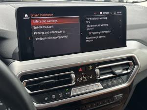 Grey BMW X3 2023 in Kaunas, with an engine capacity of 2.00 L and mileage of 120 thousand km for 34771 €, photo 31 on AUTOMOTO.COM.LV