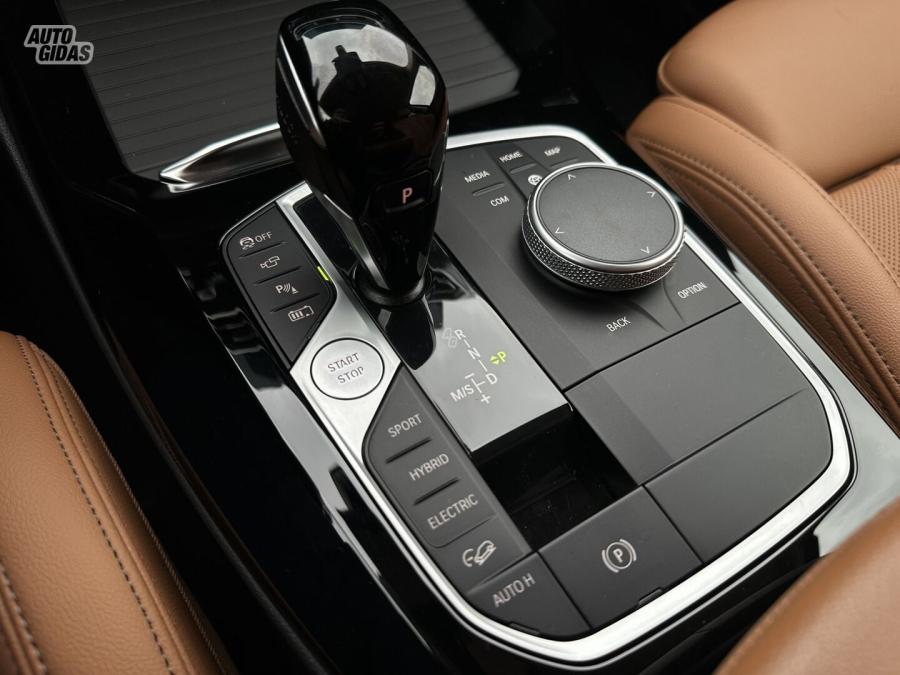 Grey BMW X3 2023 in Kaunas, with an engine capacity of 2.00 L and mileage of 120 thousand km for 34771 €, photo 34 on AUTOMOTO.COM.LV
