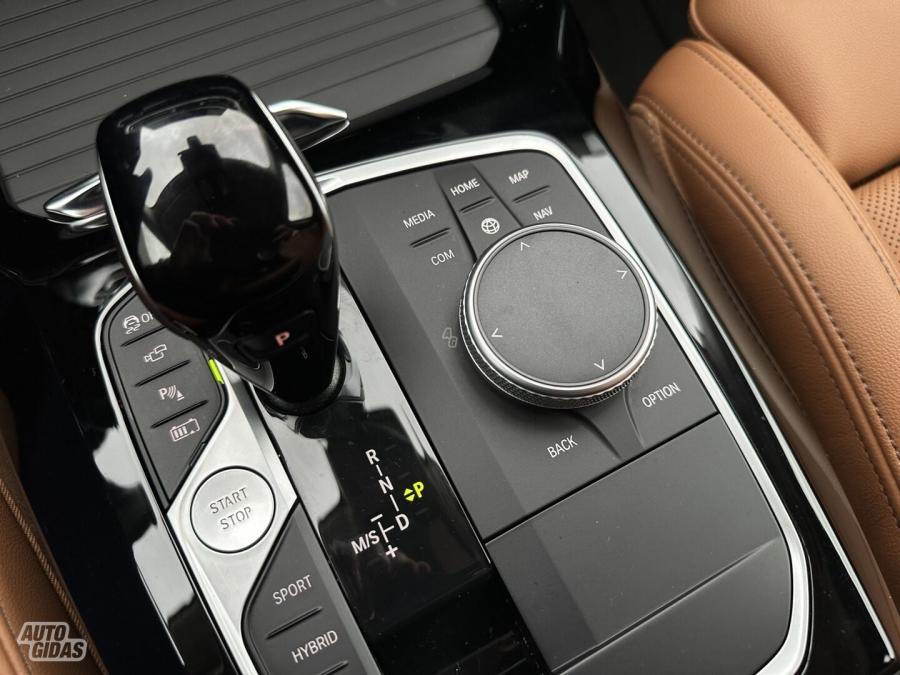 Grey BMW X3 2023 in Kaunas, with an engine capacity of 2.00 L and mileage of 120 thousand km for 34771 €, photo 36 on AUTOMOTO.COM.LV